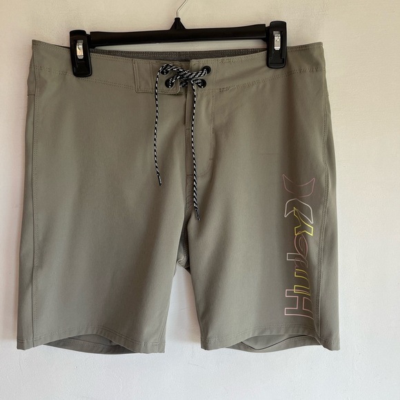 Hurley | Swim | Hurley Surfing Board Shorts Men 3 Green With Colored ...